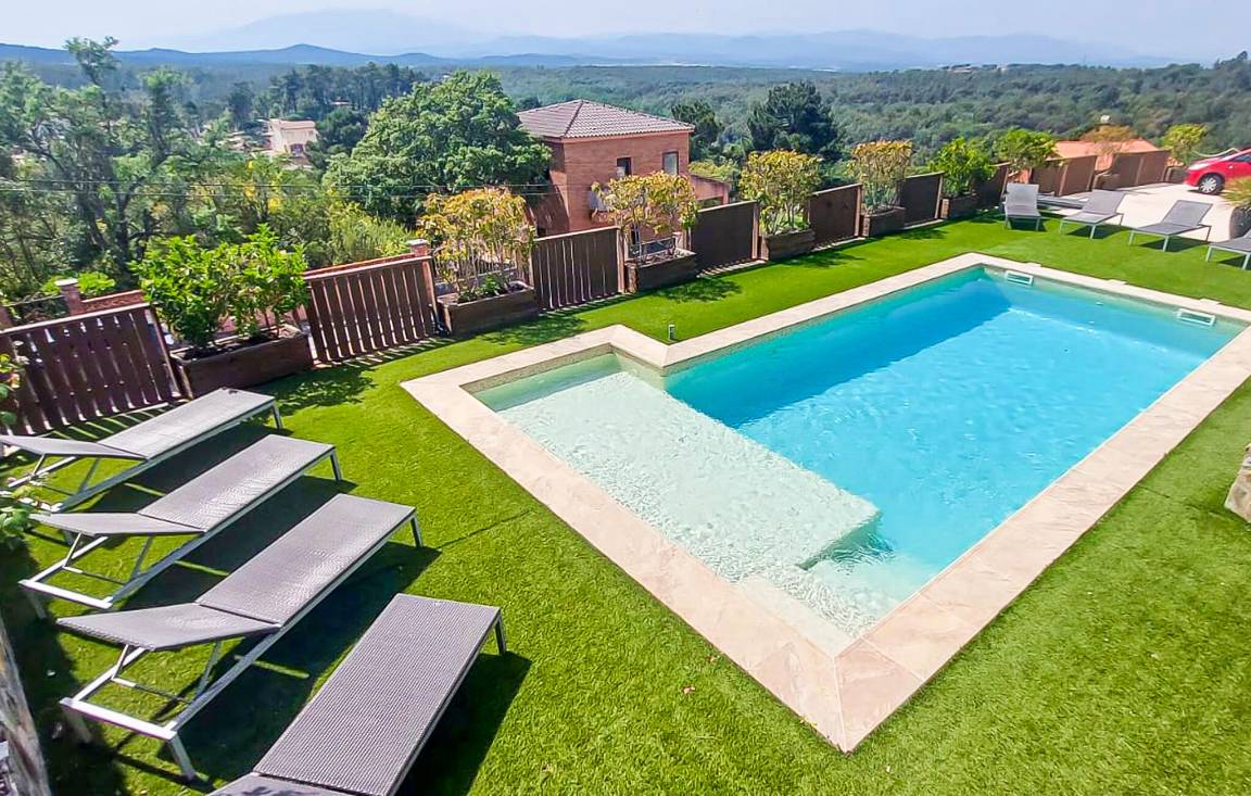 165 M² Ferienhaus ∙ 4 Schlafzimmer ∙ 10 Gäste - Lloret de Mar