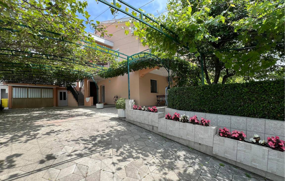 82 M² Ferienwohnung ∙ 2 Schlafzimmer ∙ 5 Gäste - Crikvenica