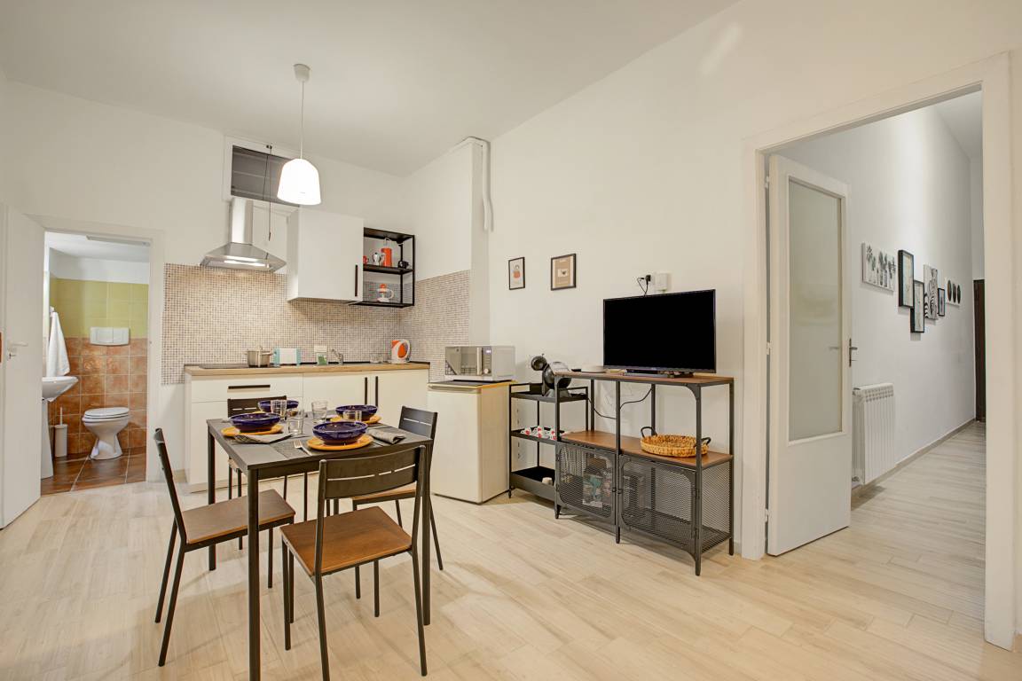 60 M² Apartment ∙ 1 Bedroom ∙ 4 Guests - Bari
