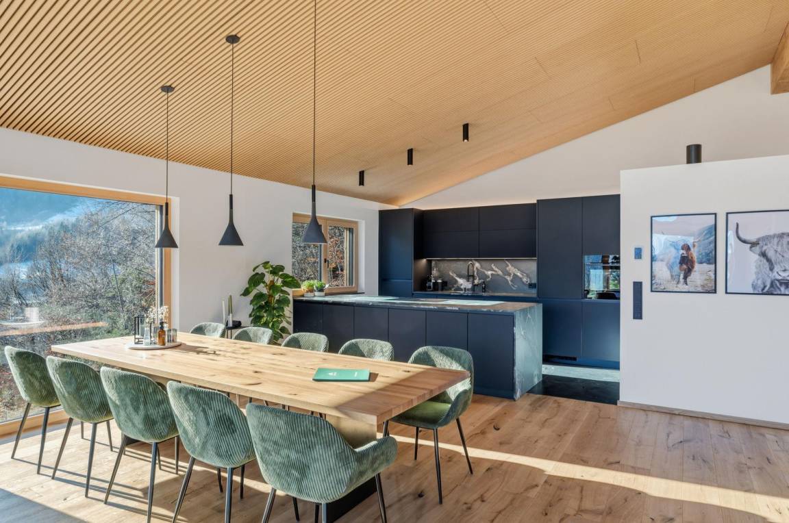 180 M² Ferienhaus ∙ 4 Schlafzimmer ∙ 10 Gäste - Bludenz