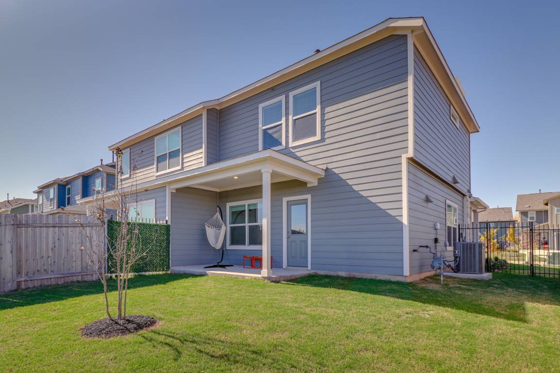 129 M² House ∙ 3 Bedrooms ∙ 6 Guests - Cedar Creek, TX