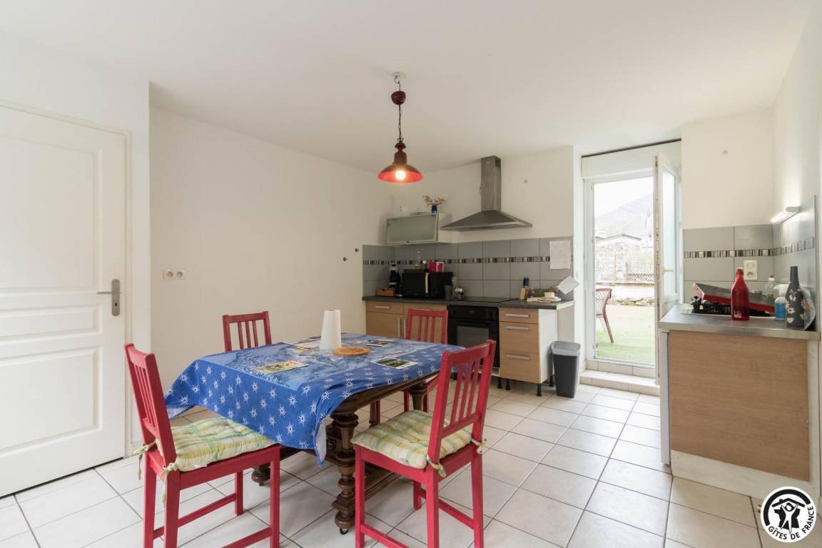 92 M² Gîte ∙ 2 Chambres ∙ 5 Personnes - Pyrénées