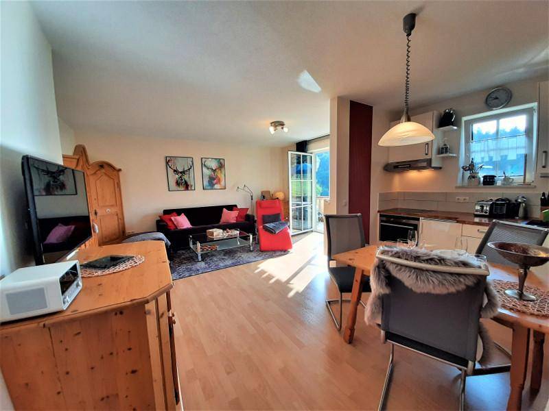 45 M² Ferienwohnung ∙ 4 Gäste - Viechtach