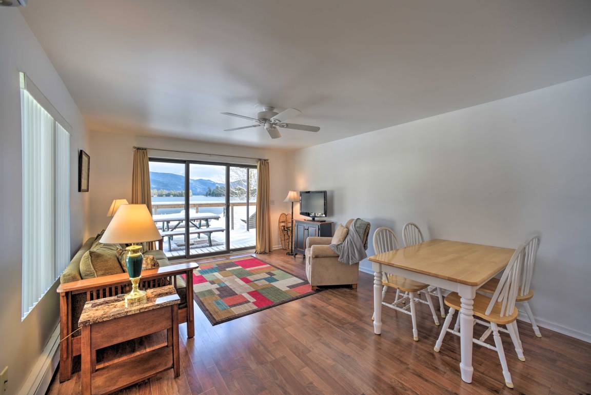 111 M² Apartment ∙ 2 Bedrooms ∙ 4 Guests - Bolton Landing, NY