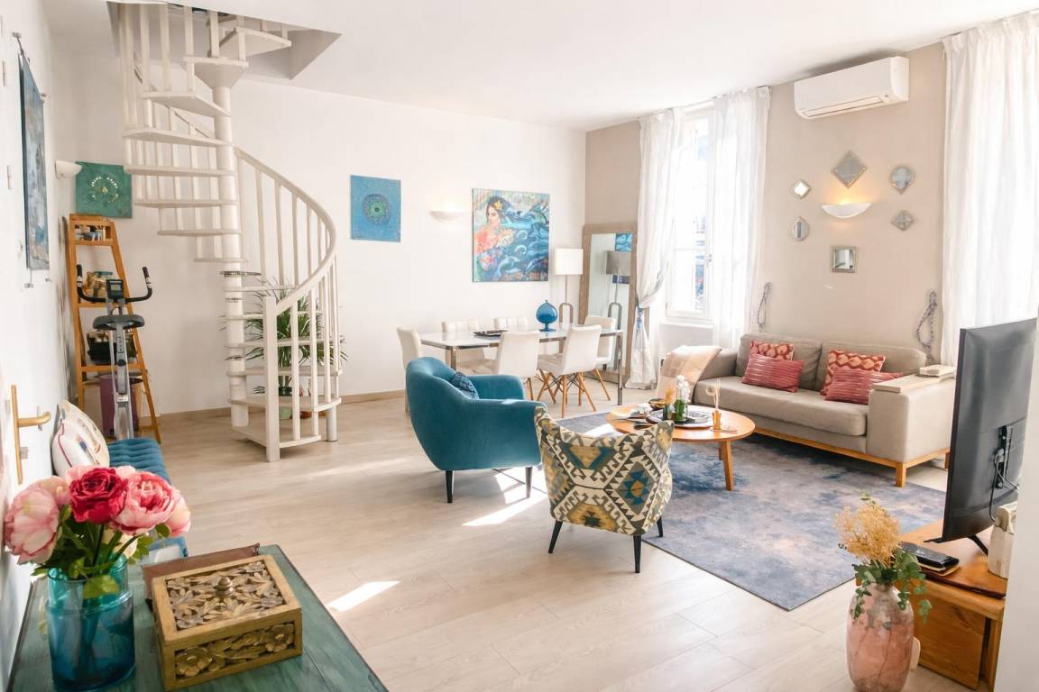 115 M² Appartement ∙ 3 Chambres ∙ 6 Personnes - Cannes