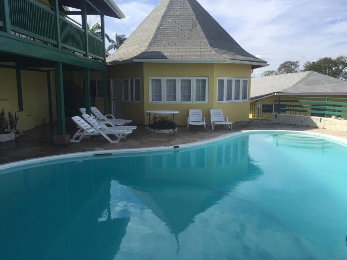 100 M² Apartment ∙ 3 Bedrooms ∙ 6 Guests - Montego Bay