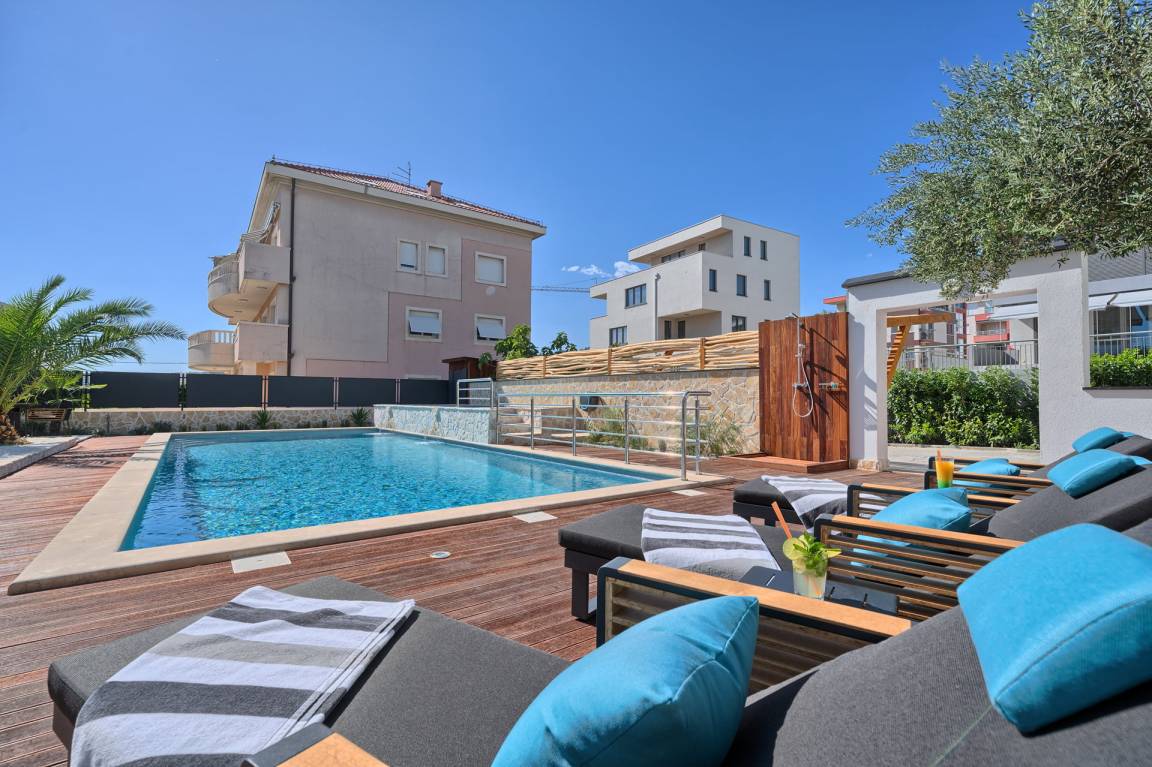 121 M² Apartamento ∙ 3 Habitaciones ∙ 8 Huéspedes - Split