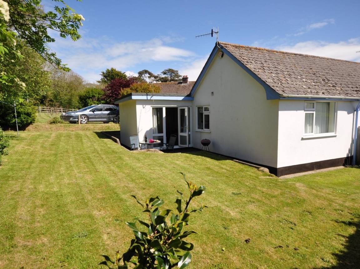 House ∙ 1 Bedroom ∙ 2 Guests - Croyde