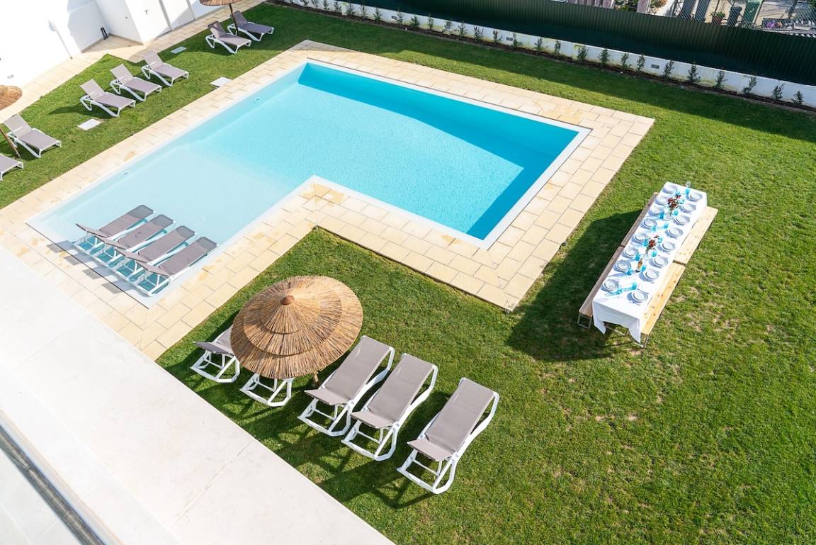400 M² Villa ∙ 9 Chambres ∙ 20 Personnes - Costa da Caparica
