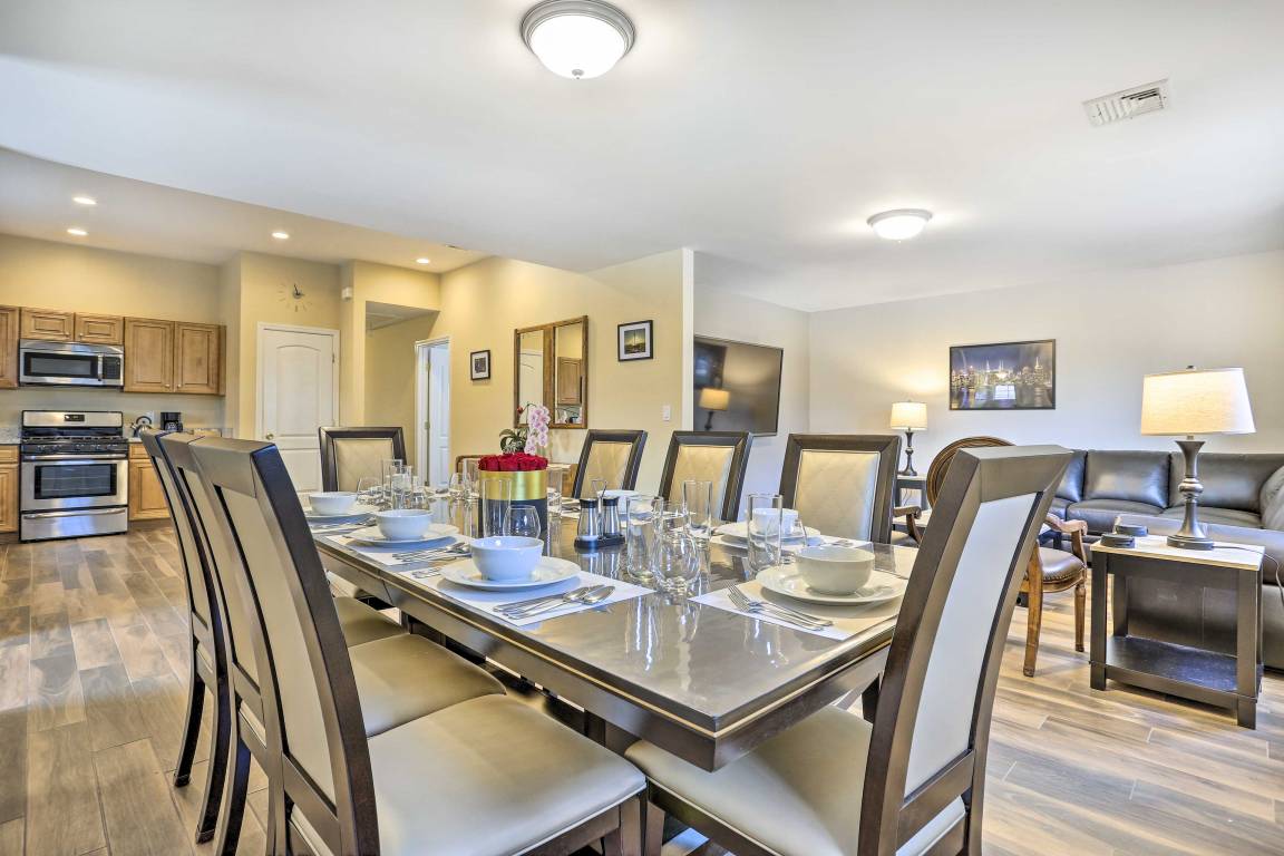 125 M² Apartment ∙ 3 Bedrooms ∙ 8 Guests - Oyster Bay, NY