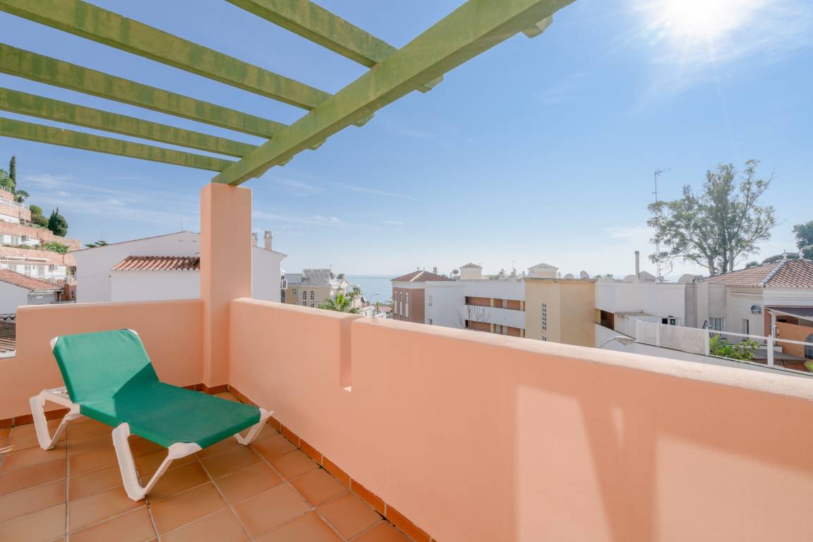70 M² Apartamento ∙ 2 Habitaciones ∙ 4 Huéspedes - Nerja