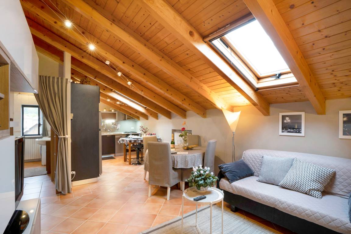 60 M² Apartment ∙ 1 Bedroom ∙ 4 Guests - Orta San Giulio