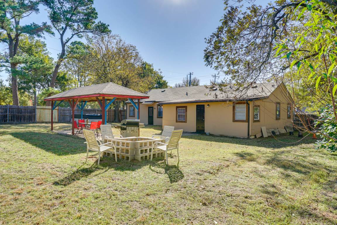 92 M² House ∙ 2 Bedrooms ∙ 3 Guests - Roanoke, TX