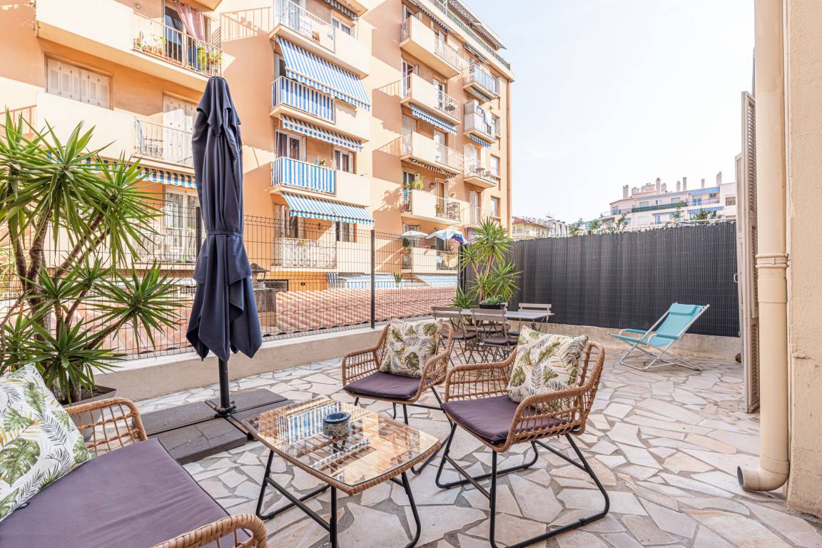 25 M² Appartement ∙ 1 Chambre ∙ 2 Personnes - ibis budget Nice Aeroport