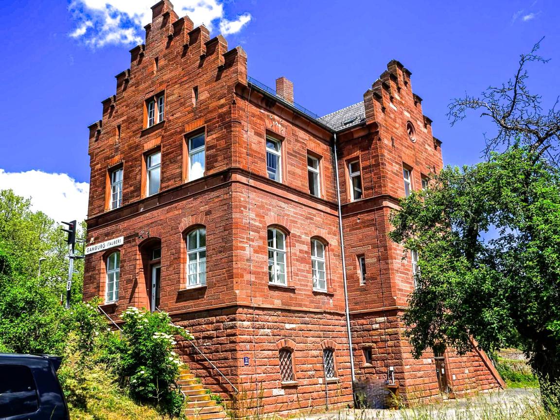 170 M² Apartment ∙ 3 Bedrooms ∙ 6 Guests - Wertheim