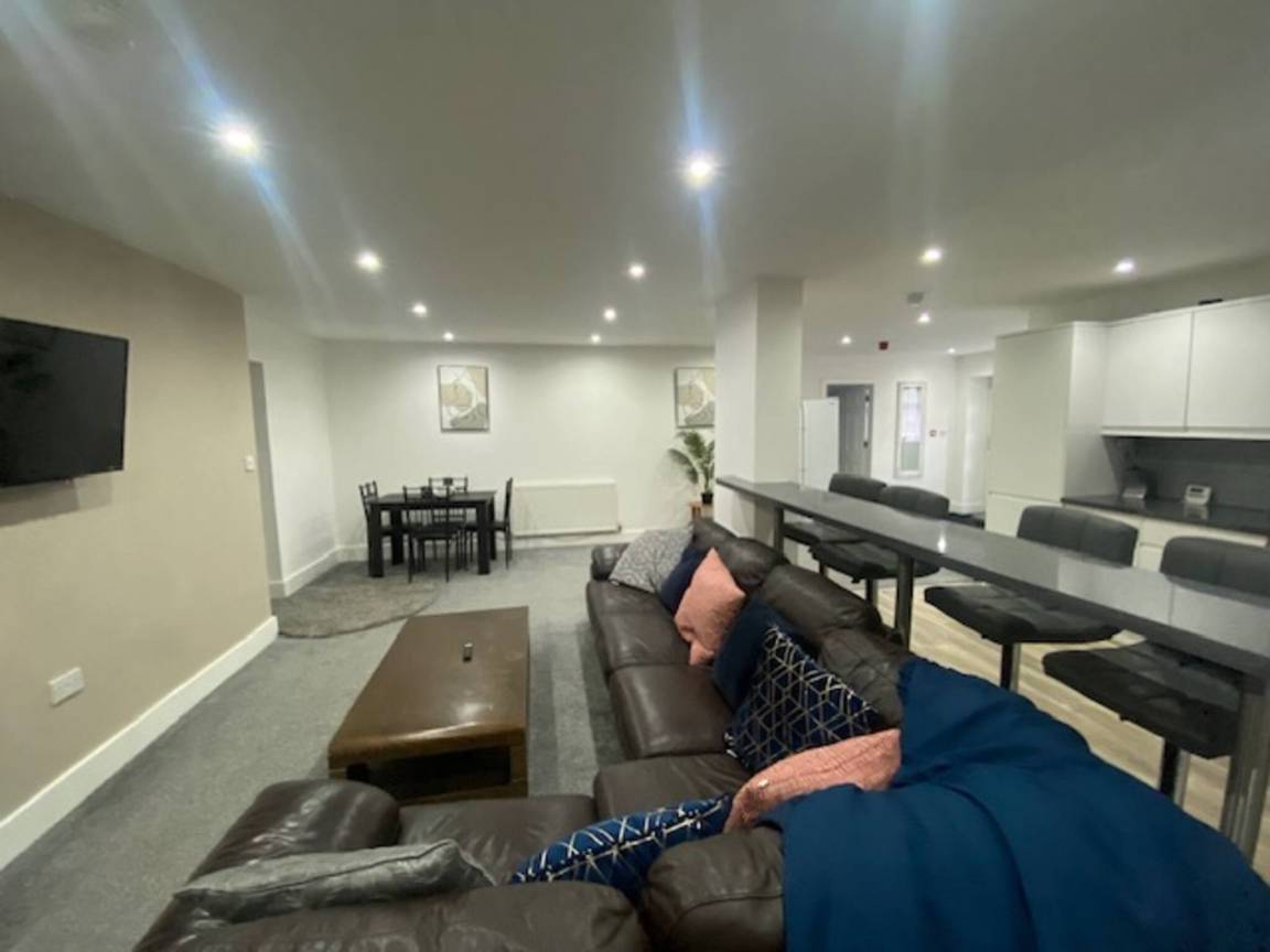 100 M² Apartment ∙ 2 Bedrooms ∙ 6 Guests - Lytham St Annes