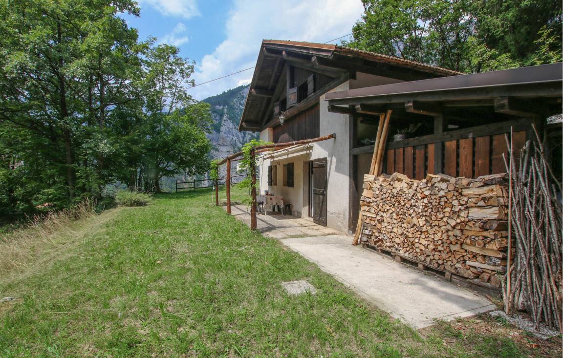 80 M² House ∙ 2 Bedrooms ∙ 8 Guests - Molveno