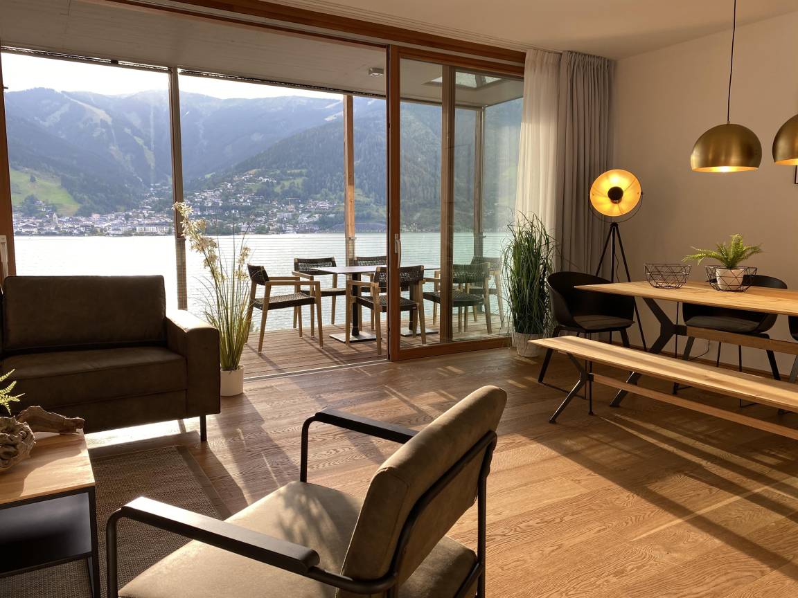 93 M² Apartment ∙ 3 Bedrooms ∙ 6 Guests - Zell am See