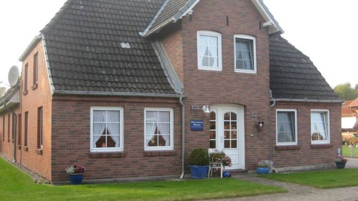 75 M² Ferienwohnung ∙ 2 Schlafzimmer ∙ 4 Gäste - Meldorf