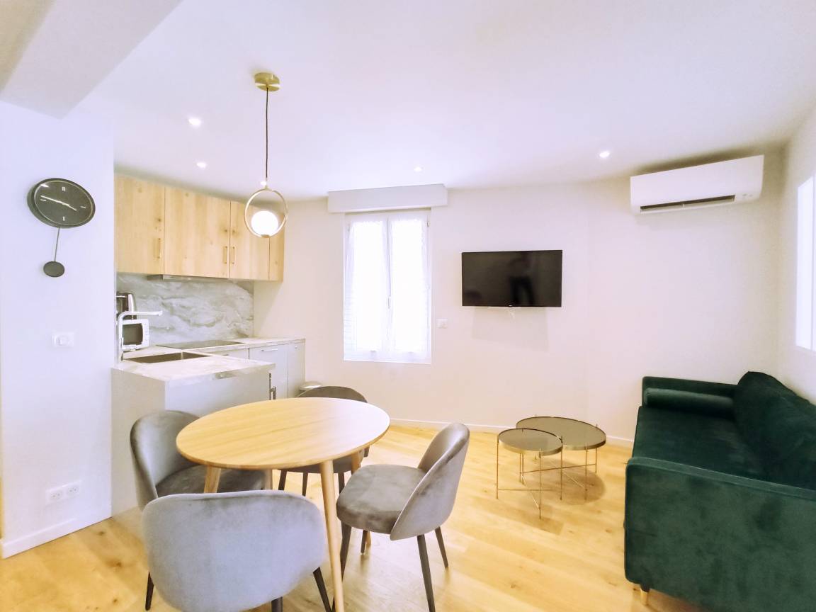 48 M² Apartment ∙ 2 Bedrooms ∙ 4 Guests - Cannes