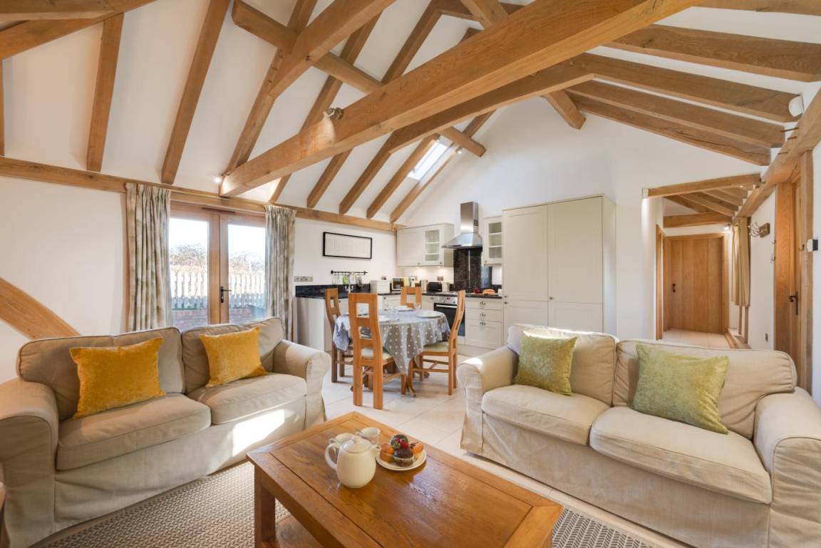 Cottage ∙ 2 Bedrooms ∙ 4 Guests - East Sussex