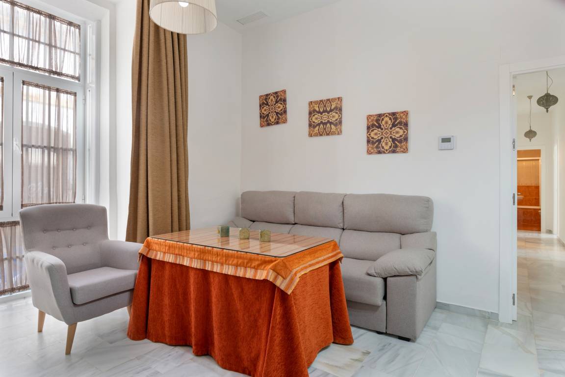115 M² Apartamento ∙ 3 Habitaciones ∙ 6 Huéspedes - Sanlúcar de Barrameda