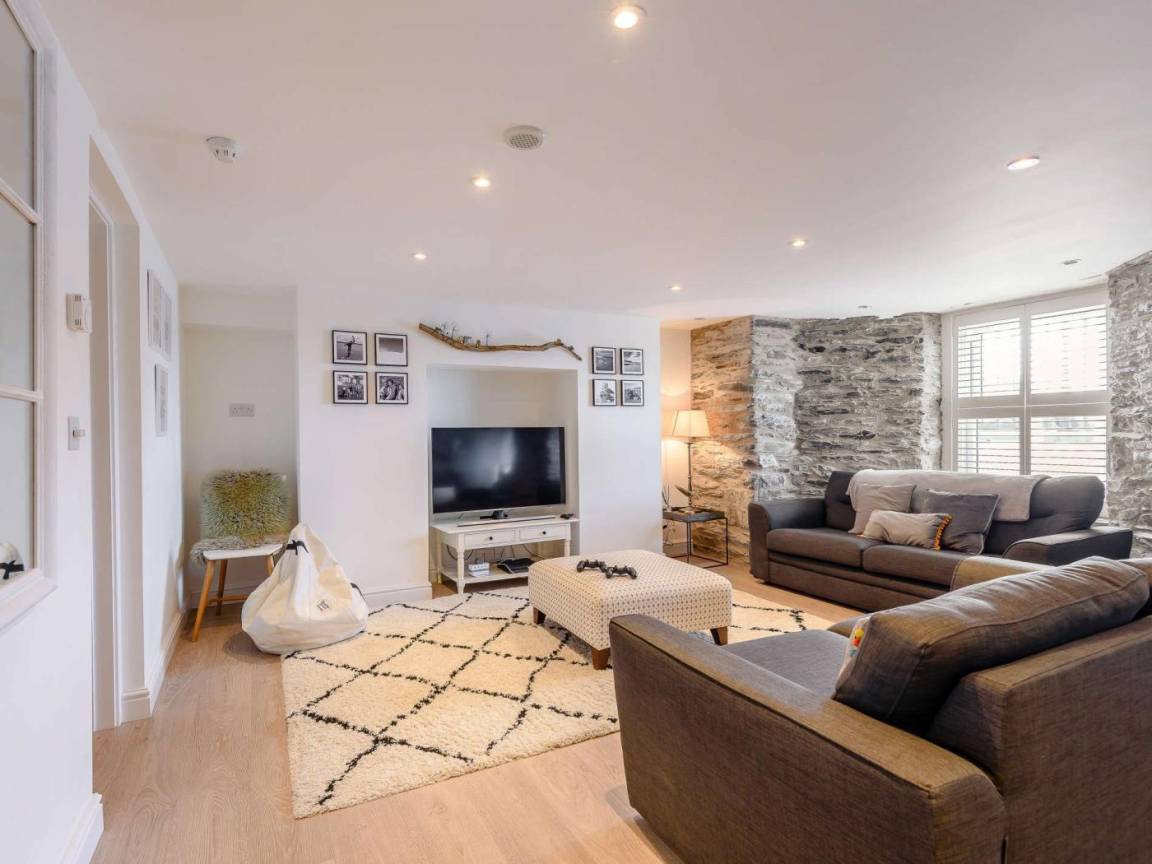 Cottage ∙ 5 Bedrooms ∙ 10 Guests - Aberdovey