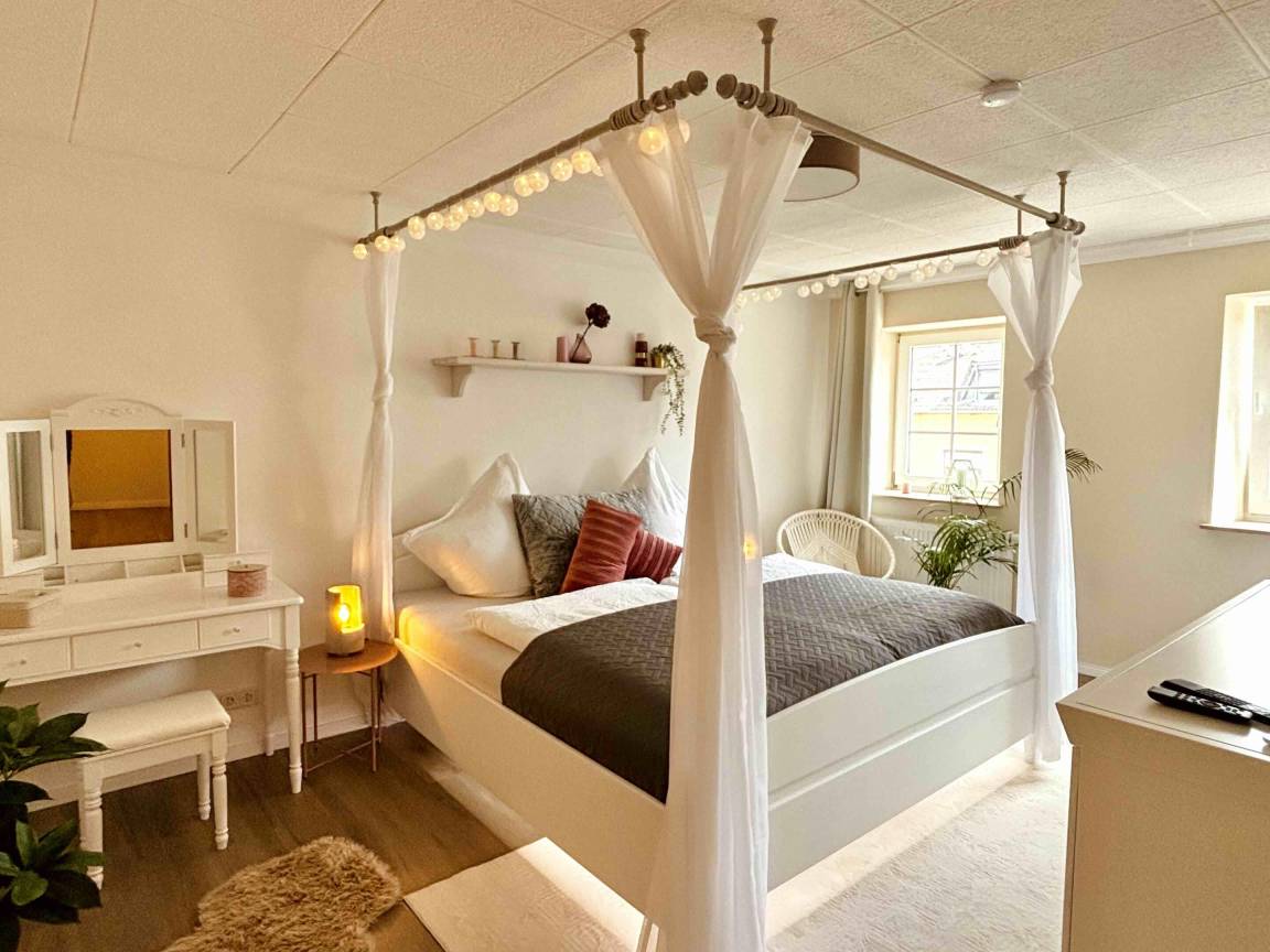 95 M² Appartement ∙ 3 Slaapkamers ∙ 5 Gasten - Bitburg