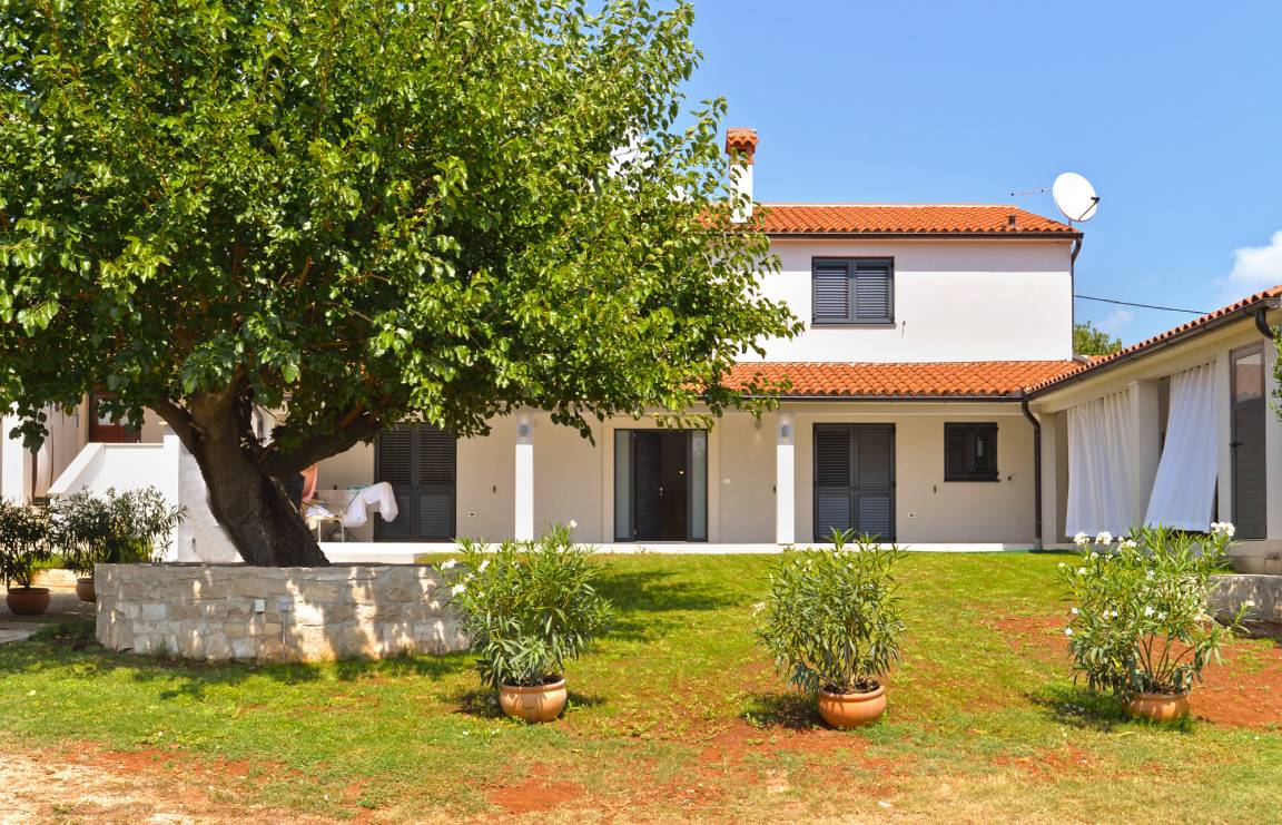 200 M² Ferienhaus ∙ 4 Schlafzimmer ∙ 8 Gäste - Medulin