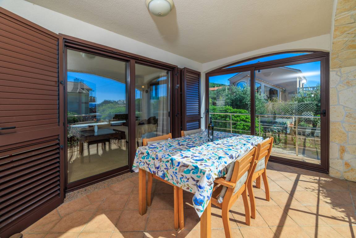 100 M² Apartment ∙ 2 Bedrooms ∙ 4 Guests - Vrbnik