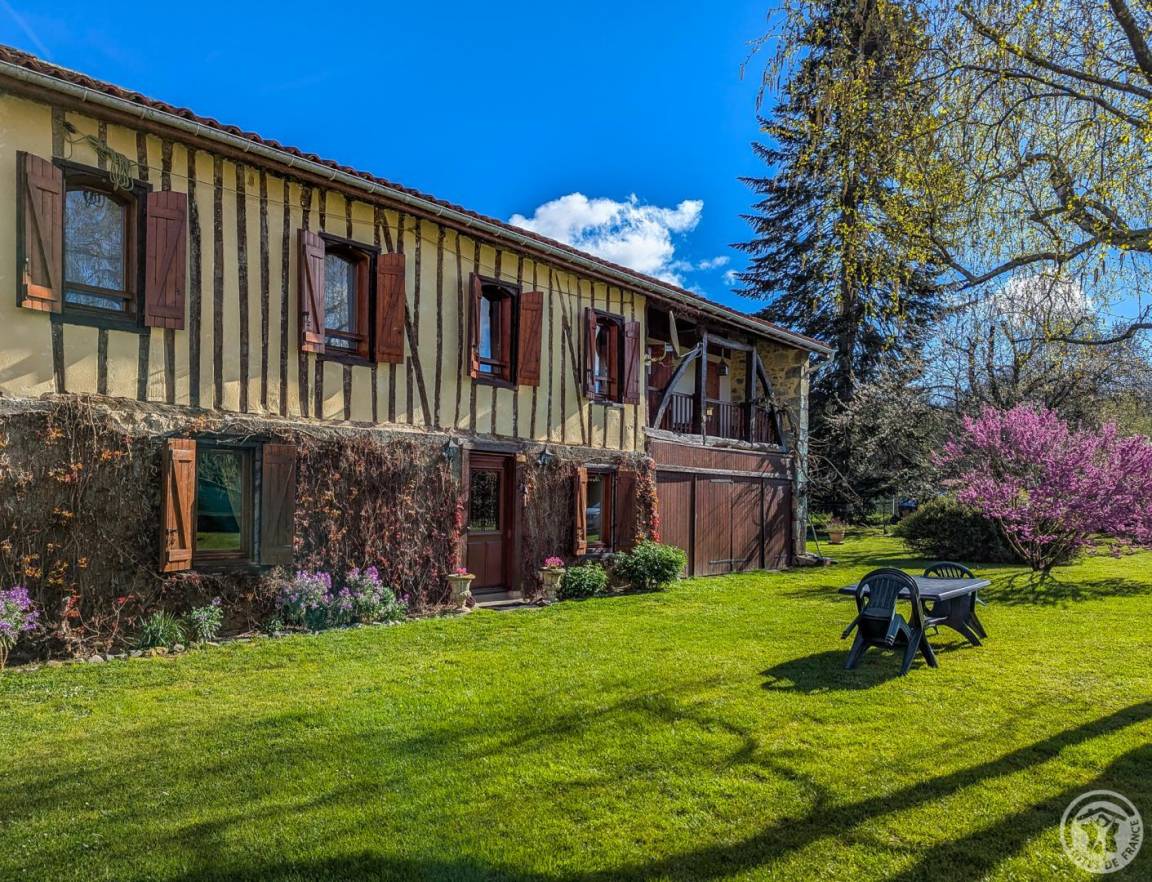 95 M² Gîte ∙ 2 Chambres ∙ 5 Personnes - Haute-Garonne
