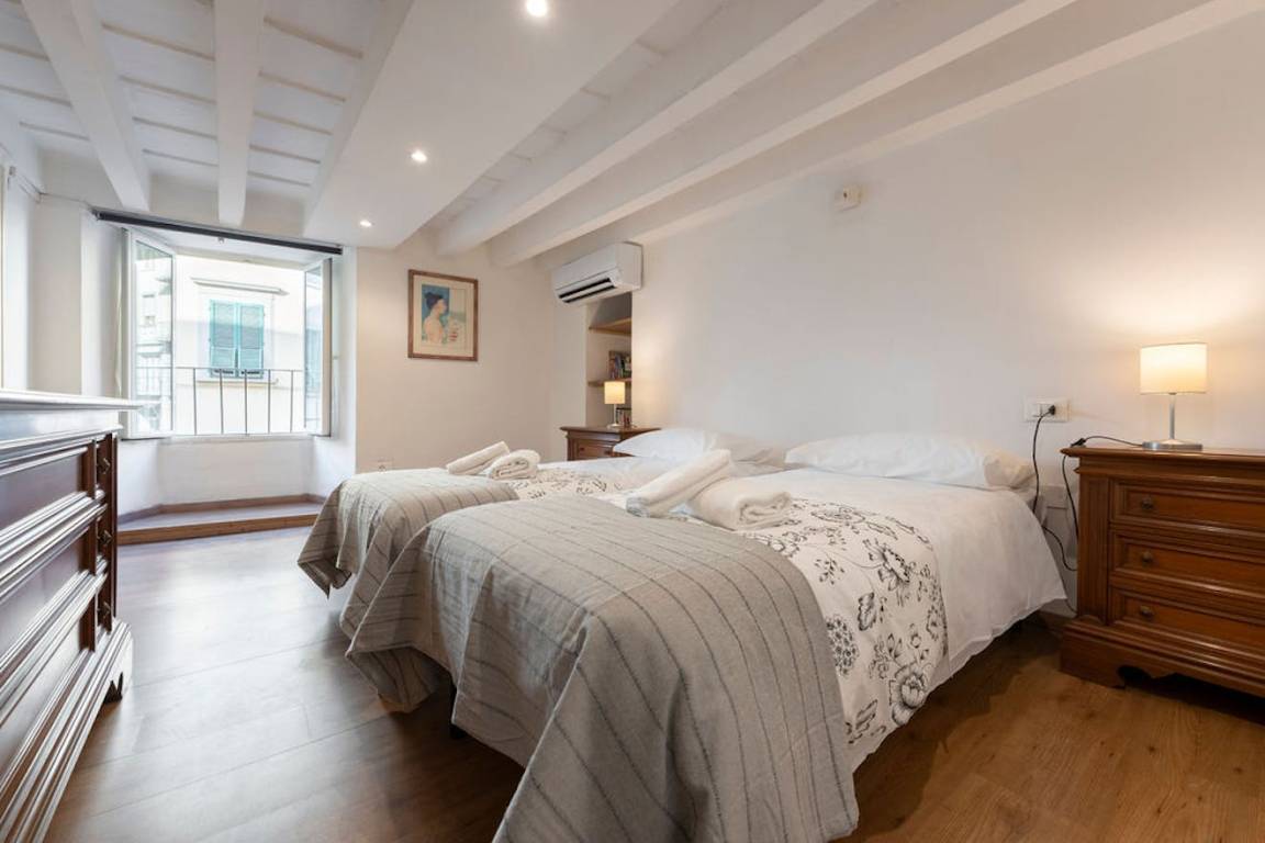 90 M² Ferienhaus ∙ 2 Schlafzimmer ∙ 4 Gäste - Florenz