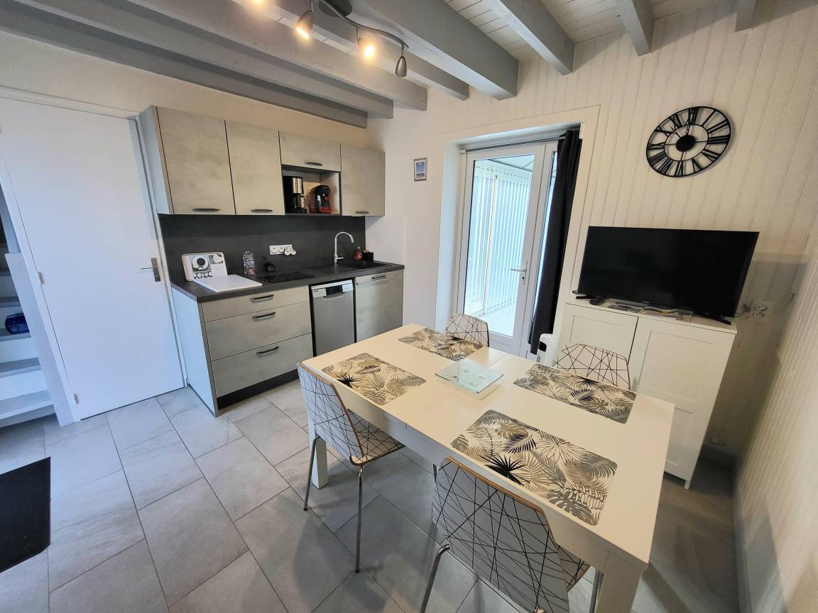 42 M² Appartement ∙ 2 Slaapkamers ∙ 4 Gasten - Pirou