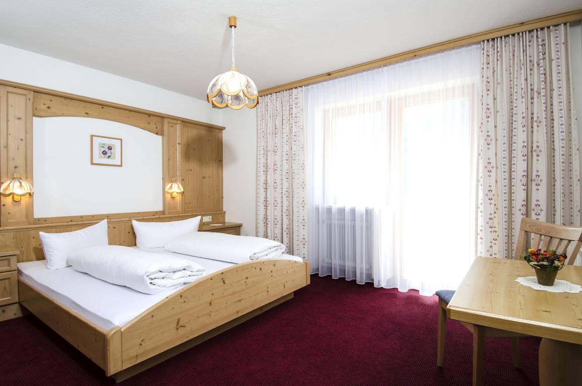 18 M² Hotel ∙ 1 Bedroom ∙ 2 Guests - Ischgl