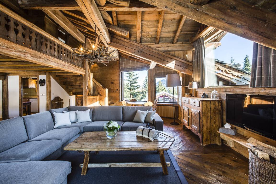 280 M² Villa ∙ 5 Bedrooms ∙ 10 Guests - Courchevel, France