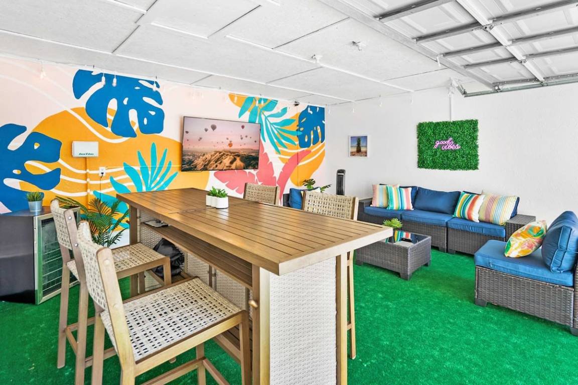 181 M² House ∙ 4 Bedrooms ∙ 10 Guests - Vilano Beach, FL