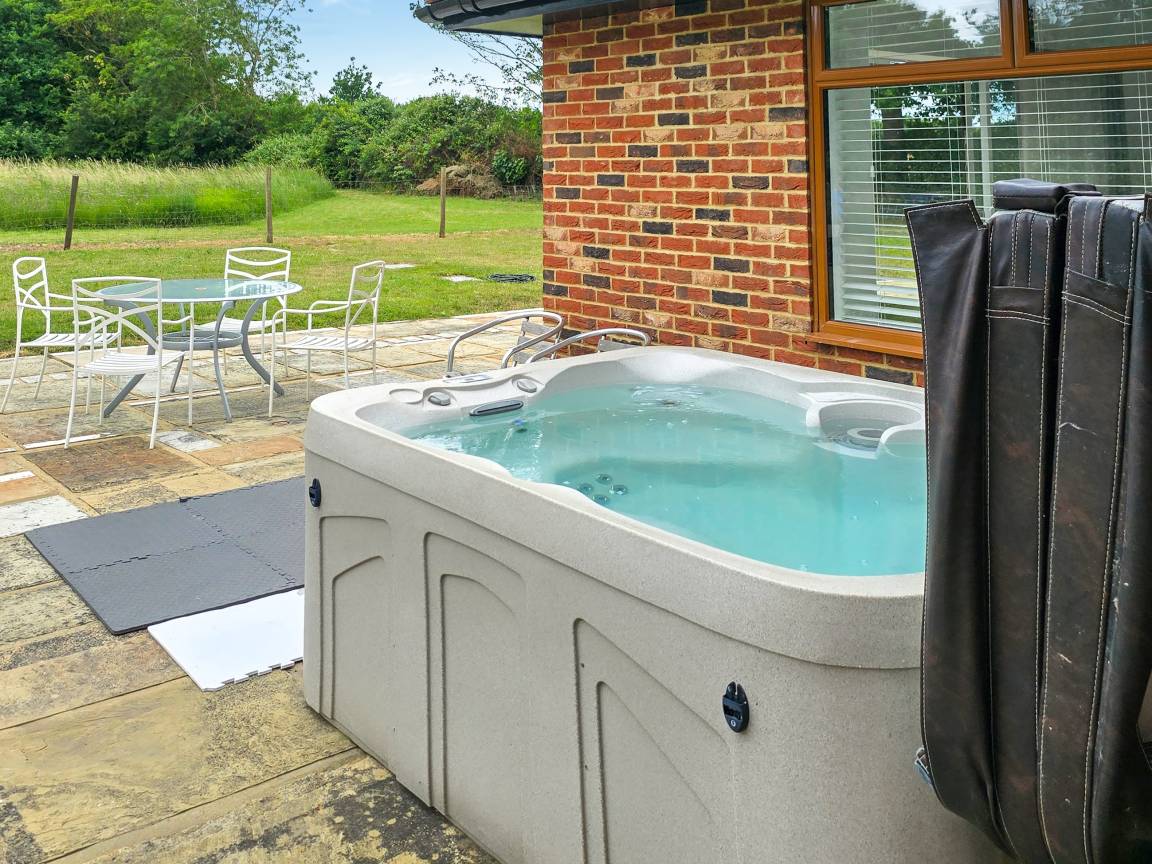 Cottage ∙ 1 Bedroom ∙ 3 Guests - Chelmsford