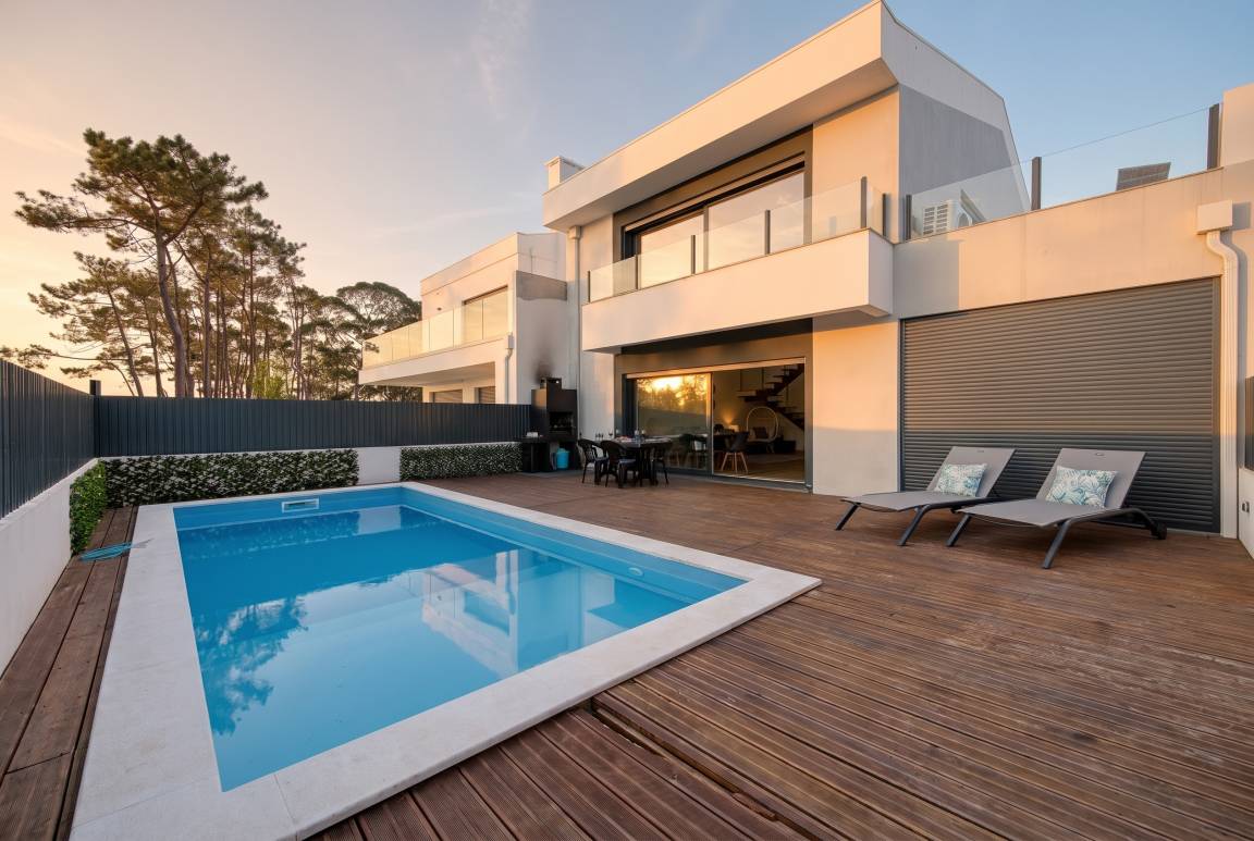161 M² Villa ∙ 3 Bedrooms ∙ 8 Guests - Amora