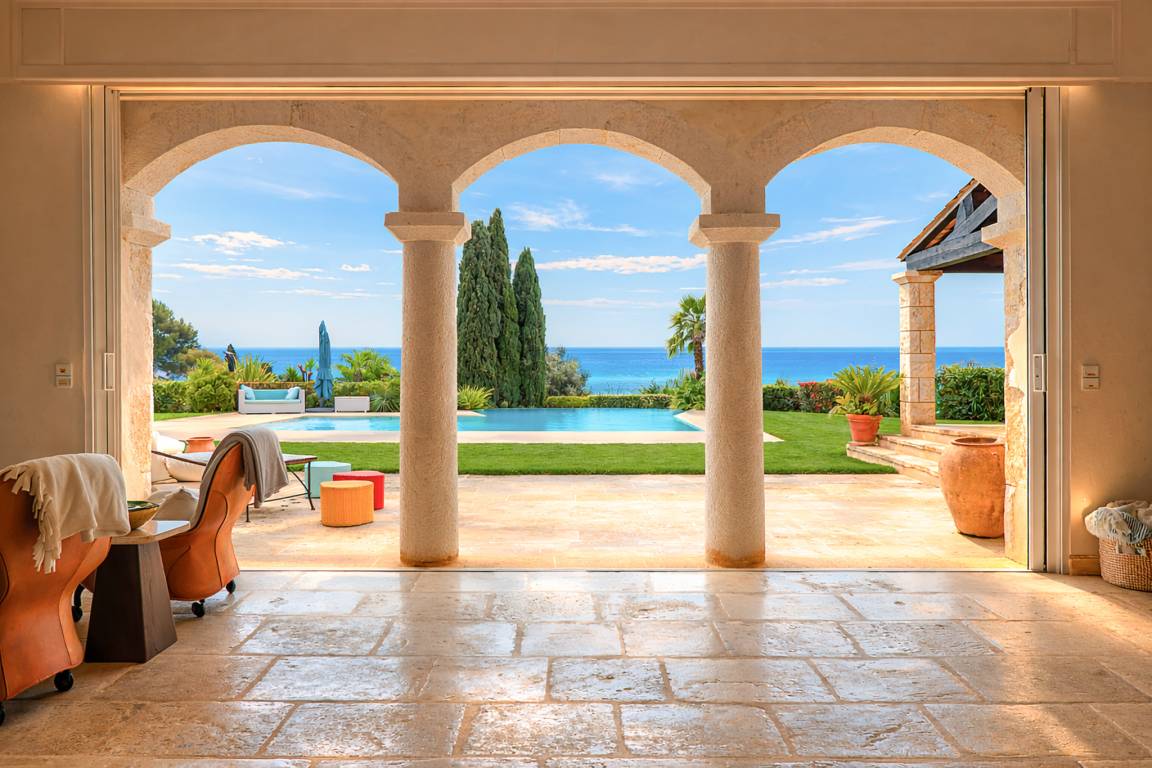 320 M² Villa ∙ 5 Chambres ∙ 10 Personnes - Antibes