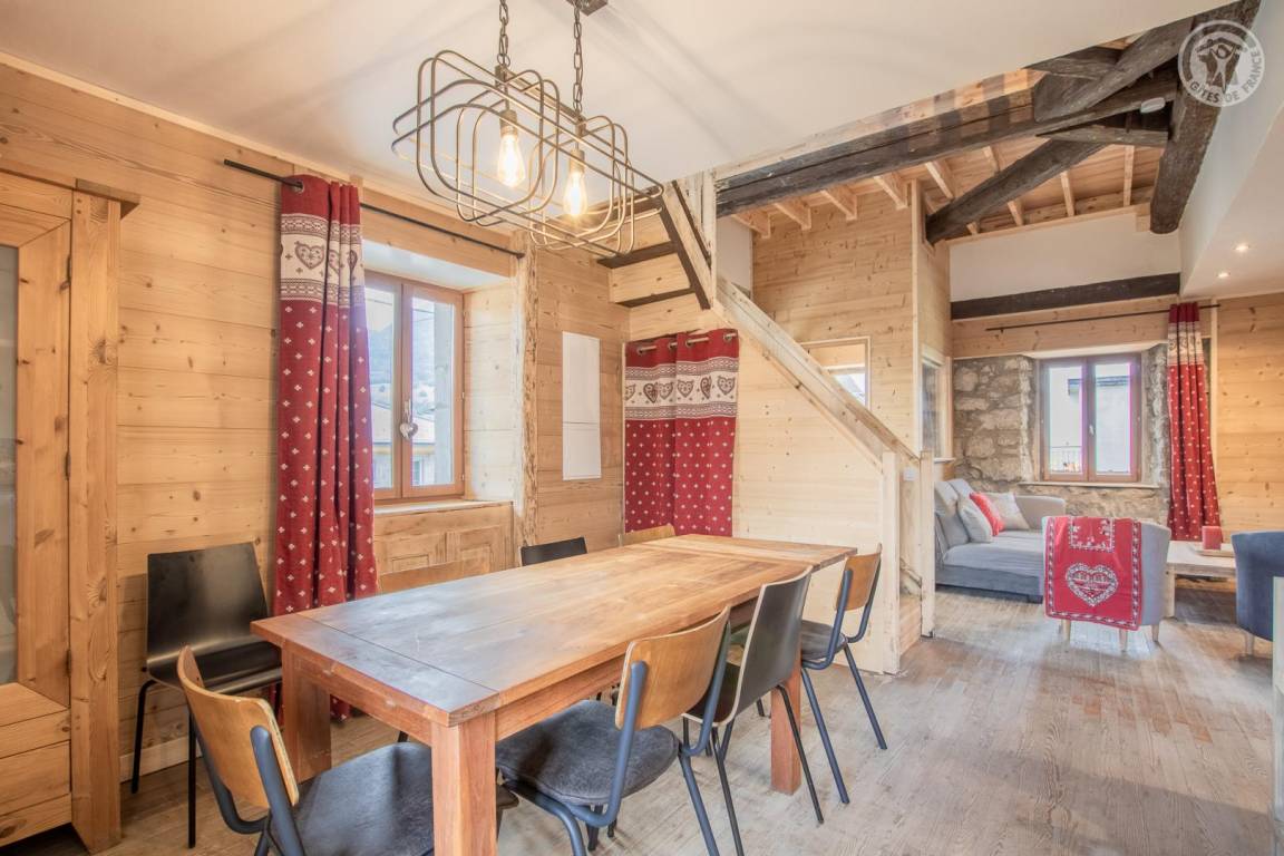 110 M² Gîte ∙ 3 Chambres ∙ 7 Personnes - Talloires-Montmin
