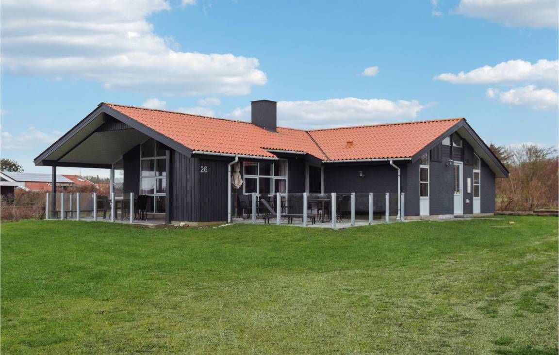 156 M² Ferienhaus ∙ 4 Schlafzimmer ∙ 12 Gäste - Krik