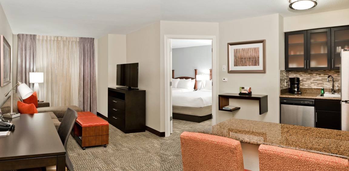 Hotel ∙ 2 Bedrooms ∙ 8 Guests - 