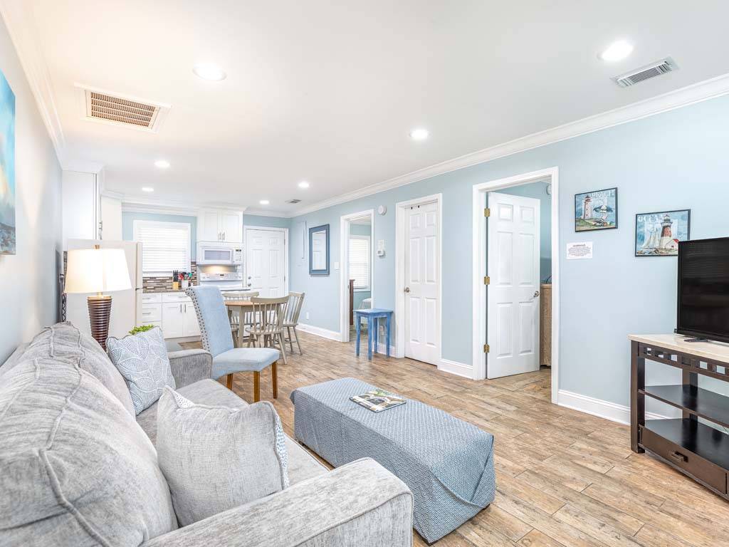 61 M² Condo ∙ 2 Bedrooms ∙ 6 Guests - Tybee Island, GA
