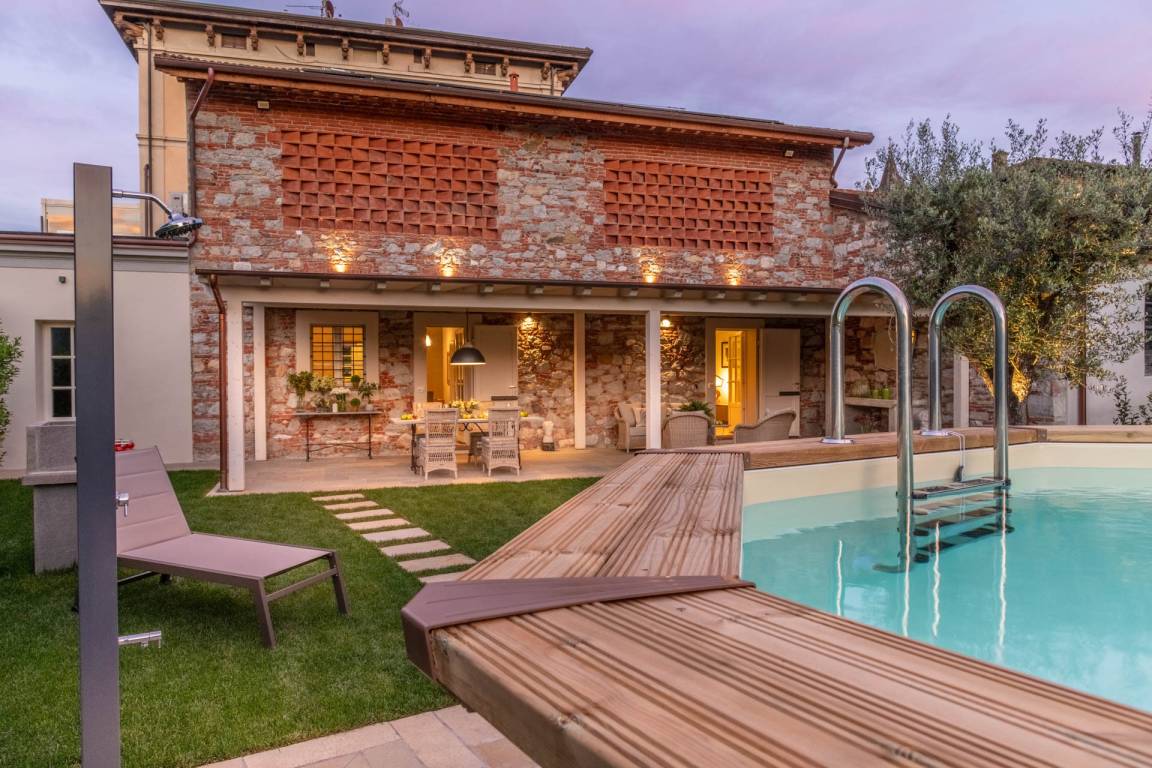 130 M² Villa ∙ 2 Bedrooms ∙ 4 Guests - Lucca