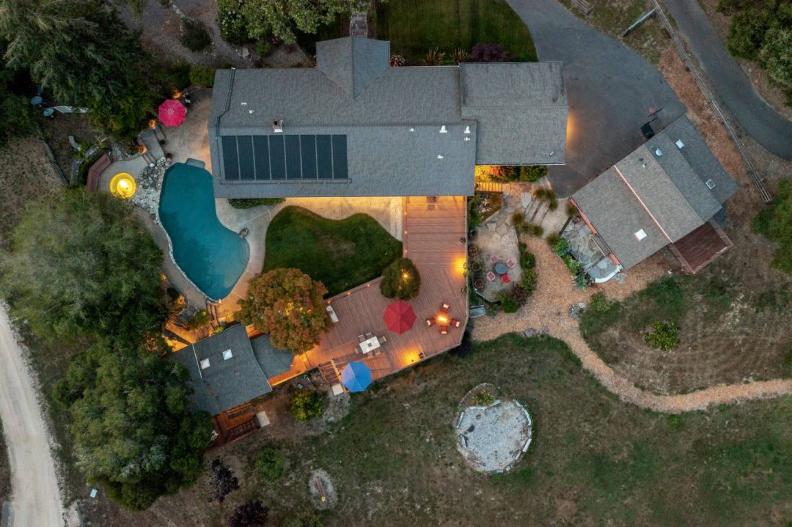 Logement ∙ 1 Chambre ∙ 10 Personnes - Sebastopol, CA