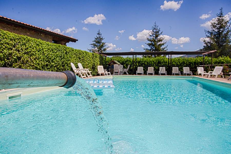 80 M² Farmhouse ∙ 3 Bedrooms ∙ 8 Guests - Assisi