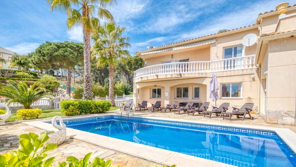 200 M² Villa ∙ 6 Sovrum ∙ 14 Gäster - Costa Brava