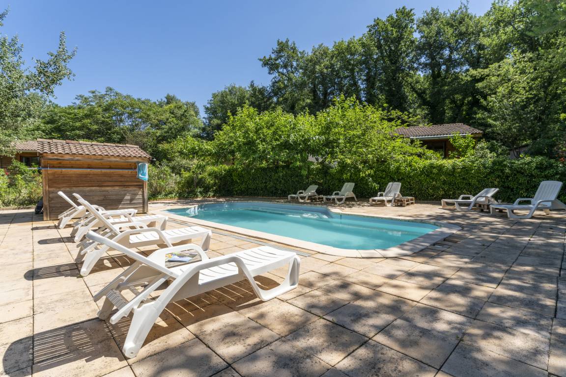 30 M² Chalet ∙ 2 Sovrum ∙ 4 Gäster - Drôme
