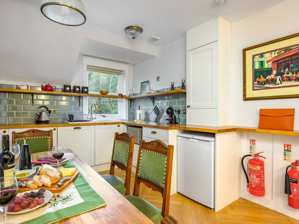 Apartment ∙ 2 Bedrooms ∙ 4 Guests - East Neuk