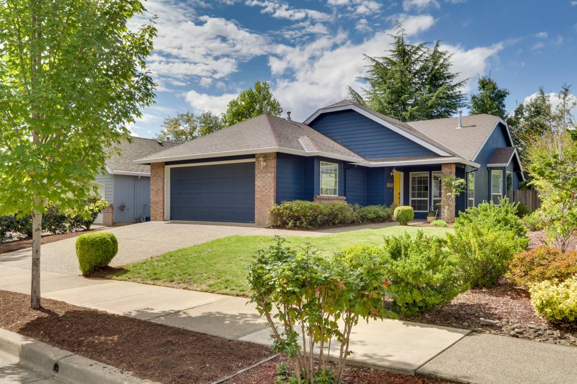 144 M² House ∙ 3 Bedrooms ∙ 6 Guests - Wilsonville, OR